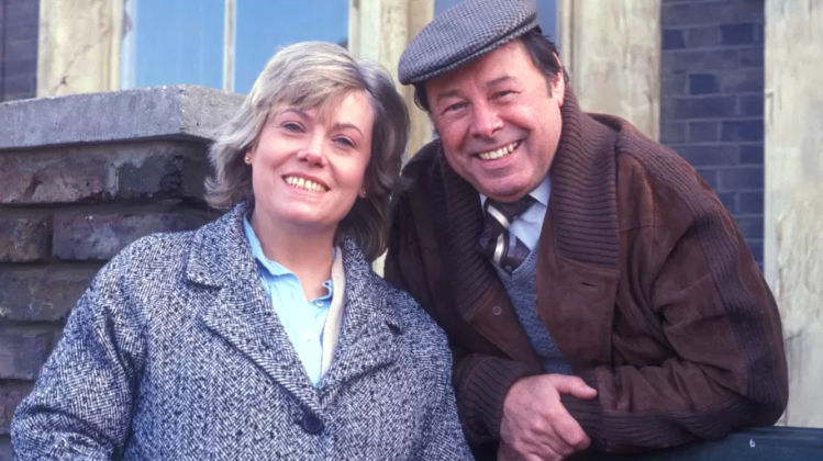 EastEnders' Bill Treacher dead: Arthur Fowler actor dies after 'health ...